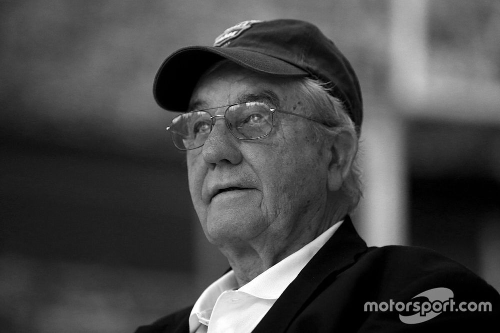 Maurice Petty, NASCAR Hall of Fame engine builder, dies at 81