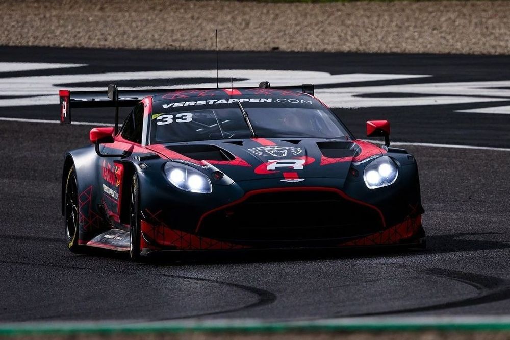 Verstappen met eigen team en Aston Martin in GT3-kampioenschap