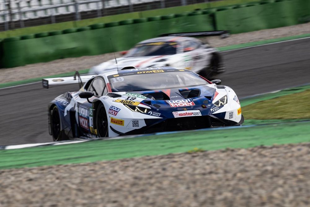 Eerste DTM-zege voor Engstler, Vermeulen crasht hard na touché