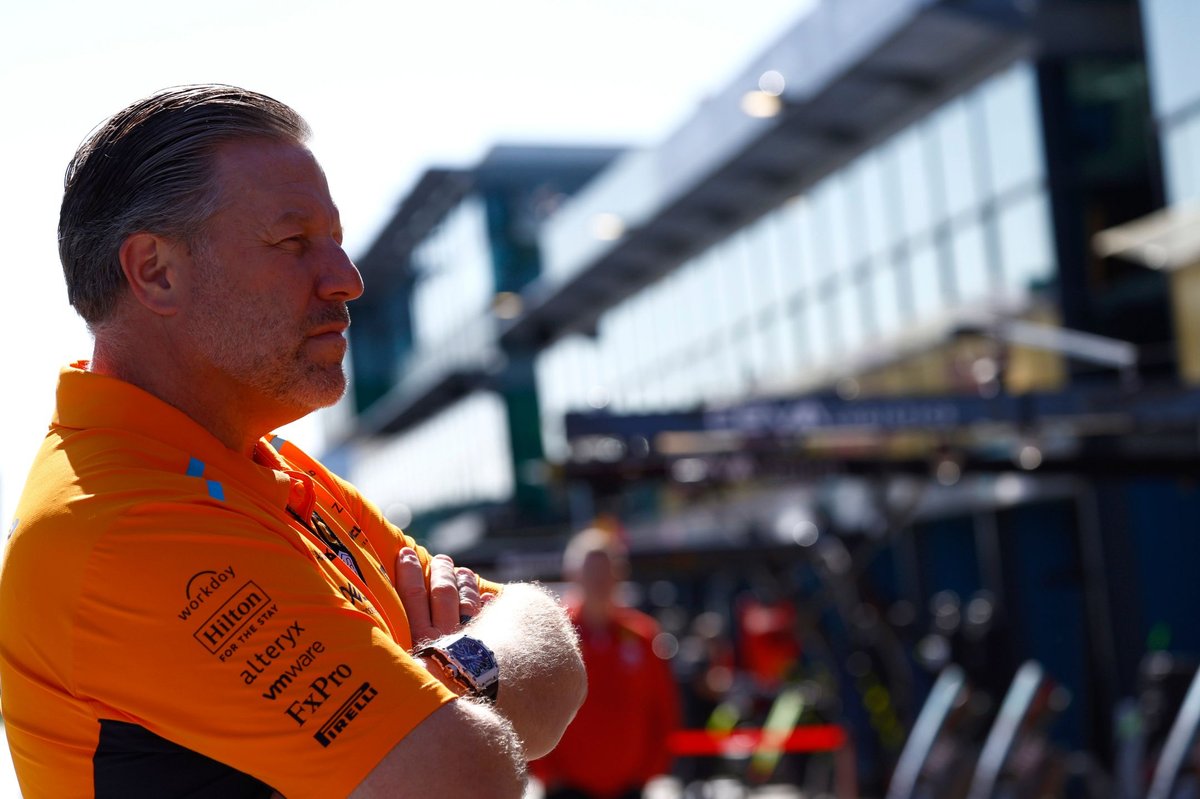 Pour Zak Brown, Adrian Newey "est le premier domino qui tombe"