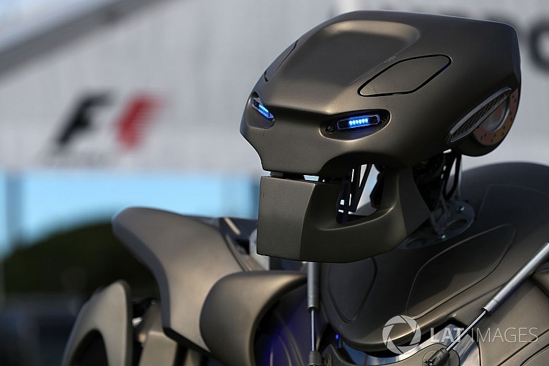 Conciertos, espectáculos y hasta robots... la F1 estrenó nueva cara y gustó