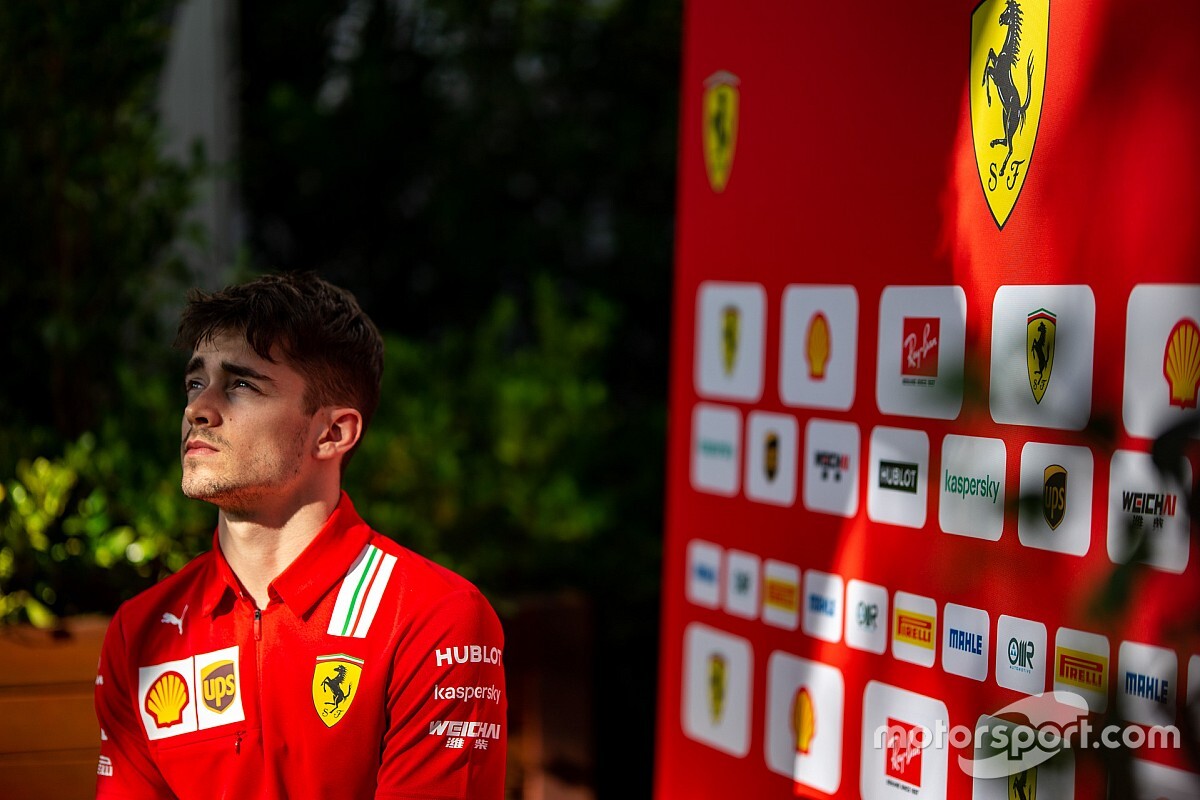 Leclerc gana en su debut en la F1 virtual