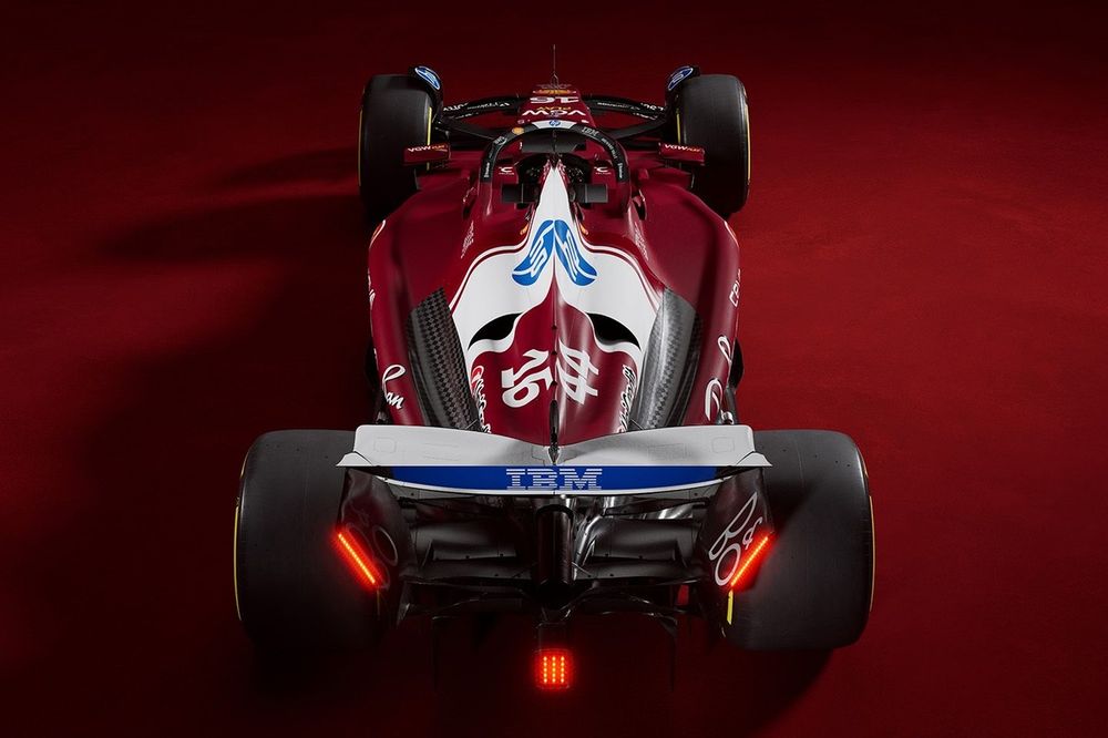 F1 | Ferrari, Serra: "La SF-25 è un'evoluzione della SF-24. Abbiamo lavorato sull'architettura"