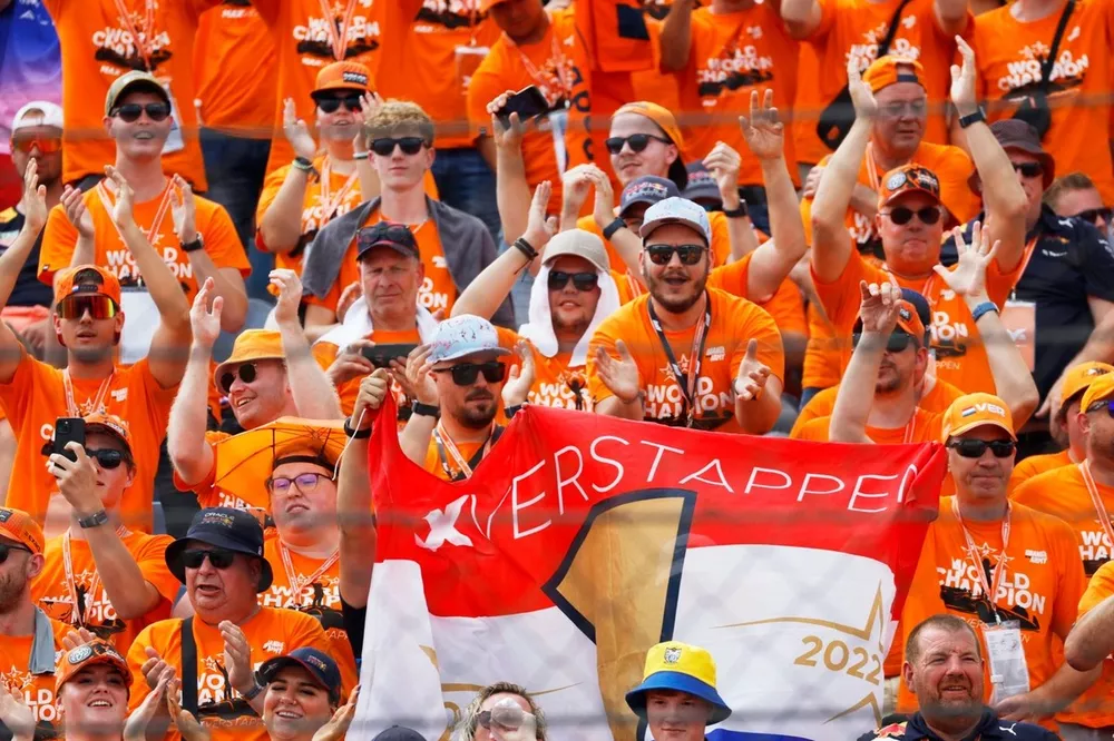 Fans Max Verstappen massaal naar Grand Prix van Hongarije