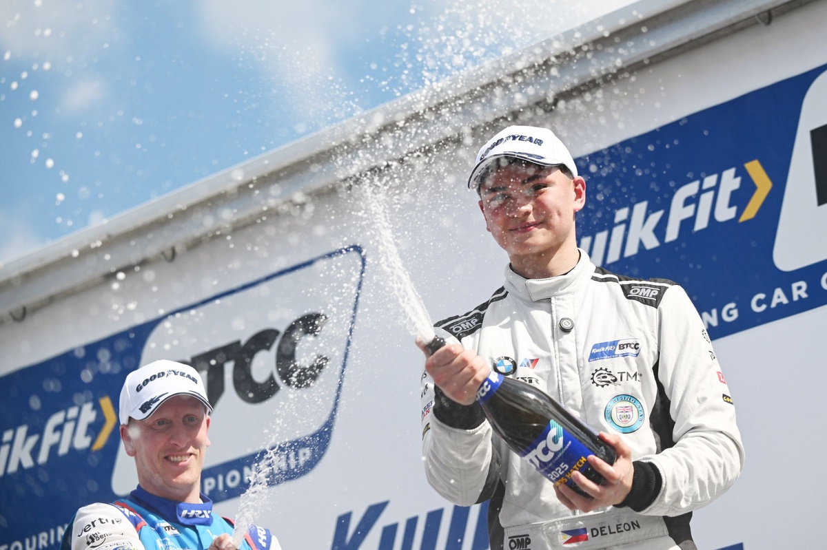 BTCC Brands Hatch: DeLeon takes stunning first win in wild race two