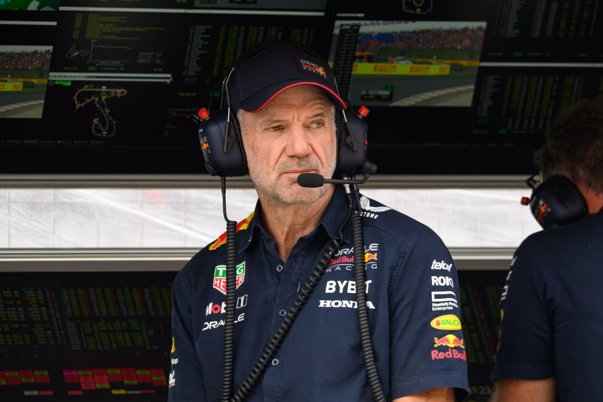 Aston Martin répond à la rumeur Adrian Newey