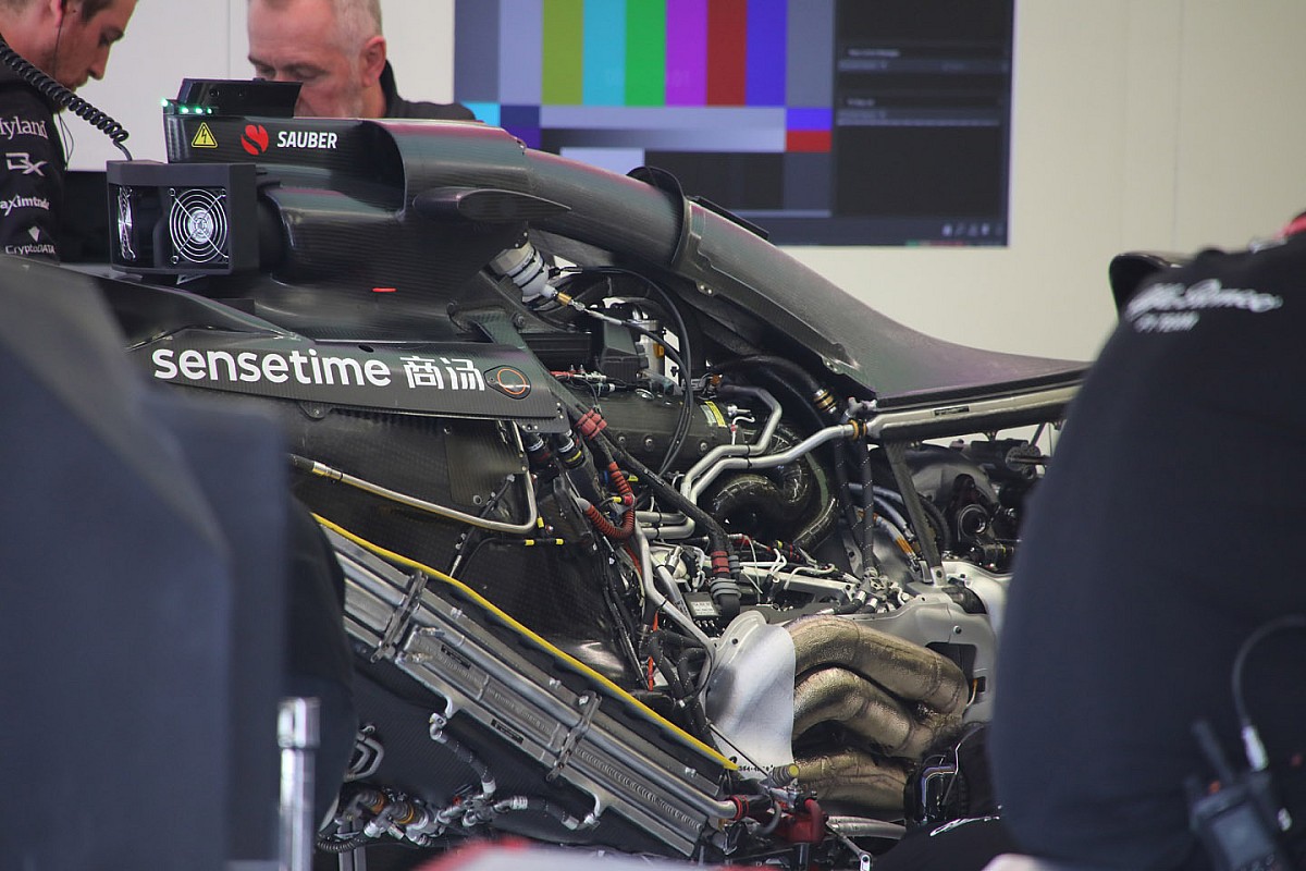 F1 | Alfa Romeo: ecco i radiatori verticali montati a sandwich