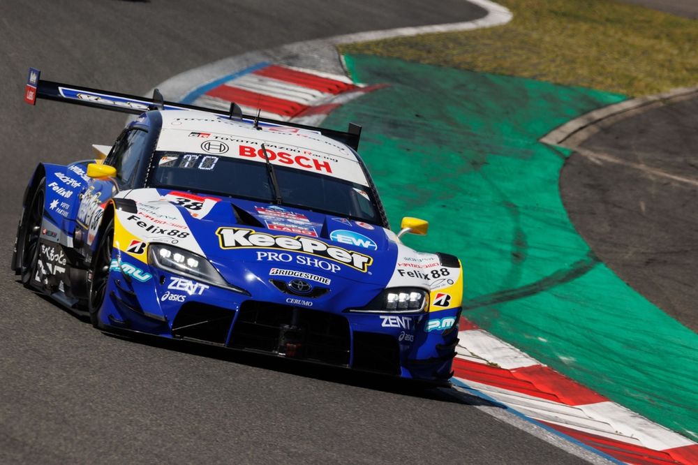 KeePer CERUMO独走勝利！ GT300はUNI-ROBOフェラーリ劇的大逆転｜スーパーGT第2戦富士：決勝順位速報