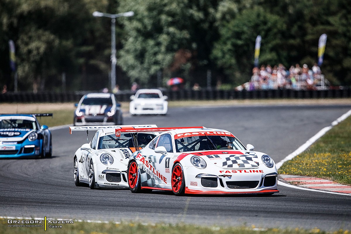 Blisko 120 aut na otwarcie sezonu WSMP