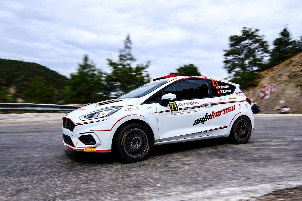 Ford fiesta rally car store