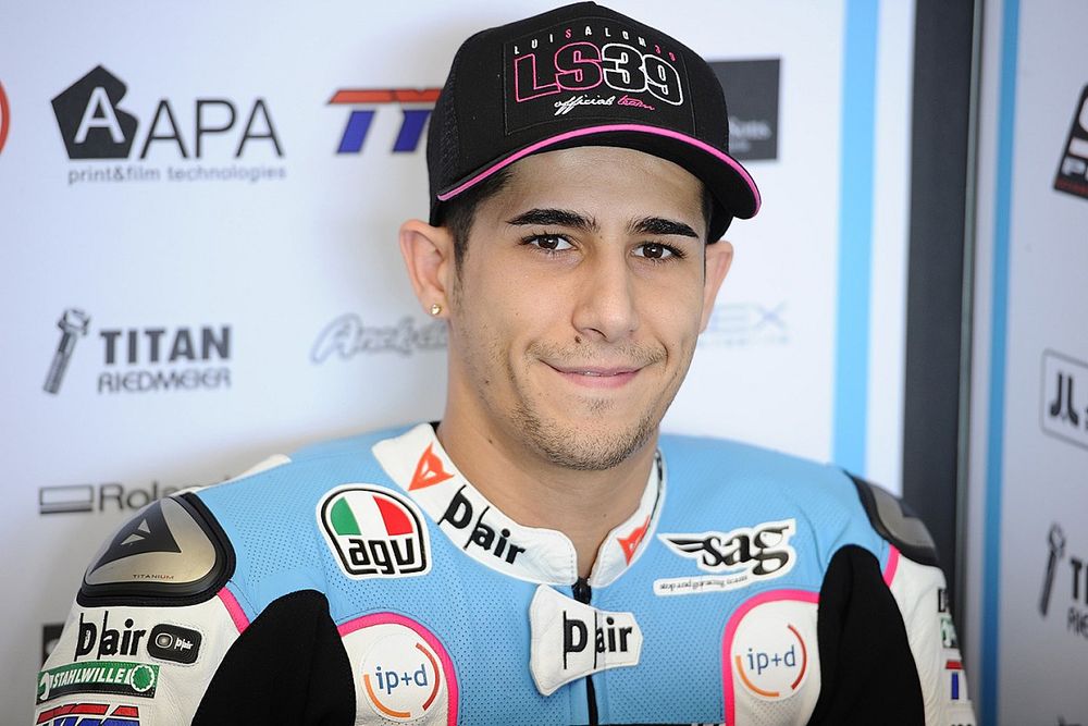 Viñales schenkt 125cc-motor van overleden Salom aan diens familie