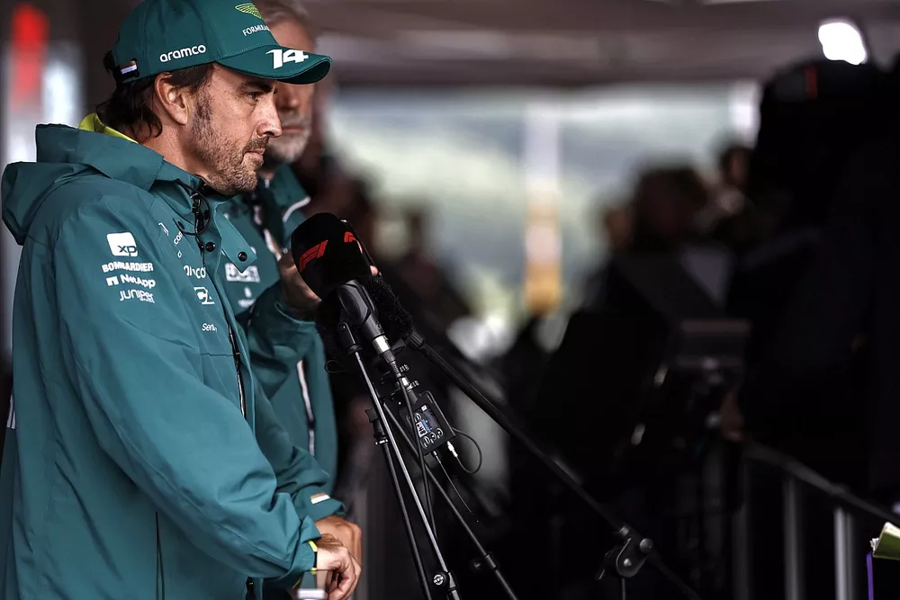 Alonso explica su polémica sobre "las cosas anormales" desde Silverstone