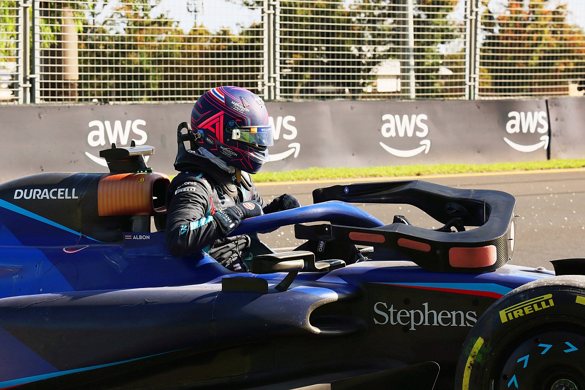 Vowles: "Alex'in kazasının sebebi arka taraftaki yol tutuşunu kaybetmesi"