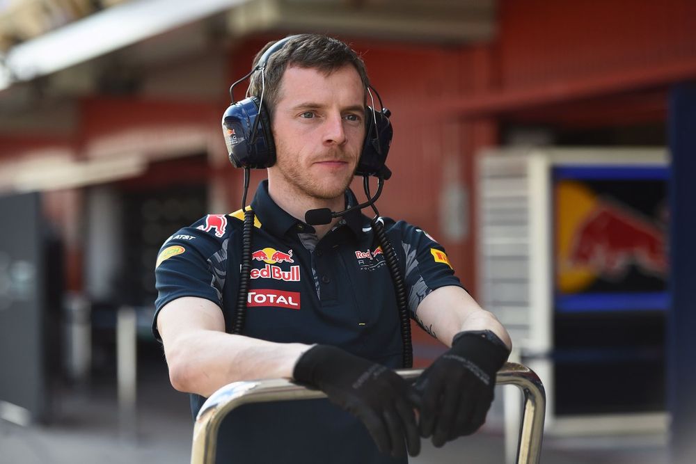 El jefe de mecánicos de Verstappen abandona Red Bull F1