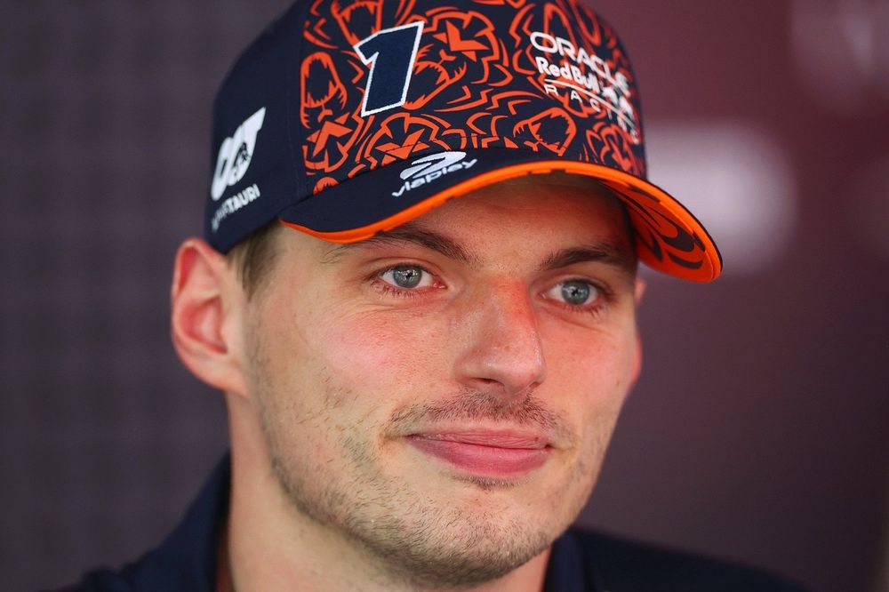 Max Verstappen gives verdict on stand-in race engineer Simon Rennie ...