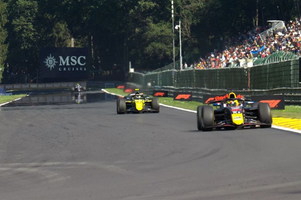 F2: nagy csaták és balesetek után Hadjar magabiztos győzelmével zárult ...