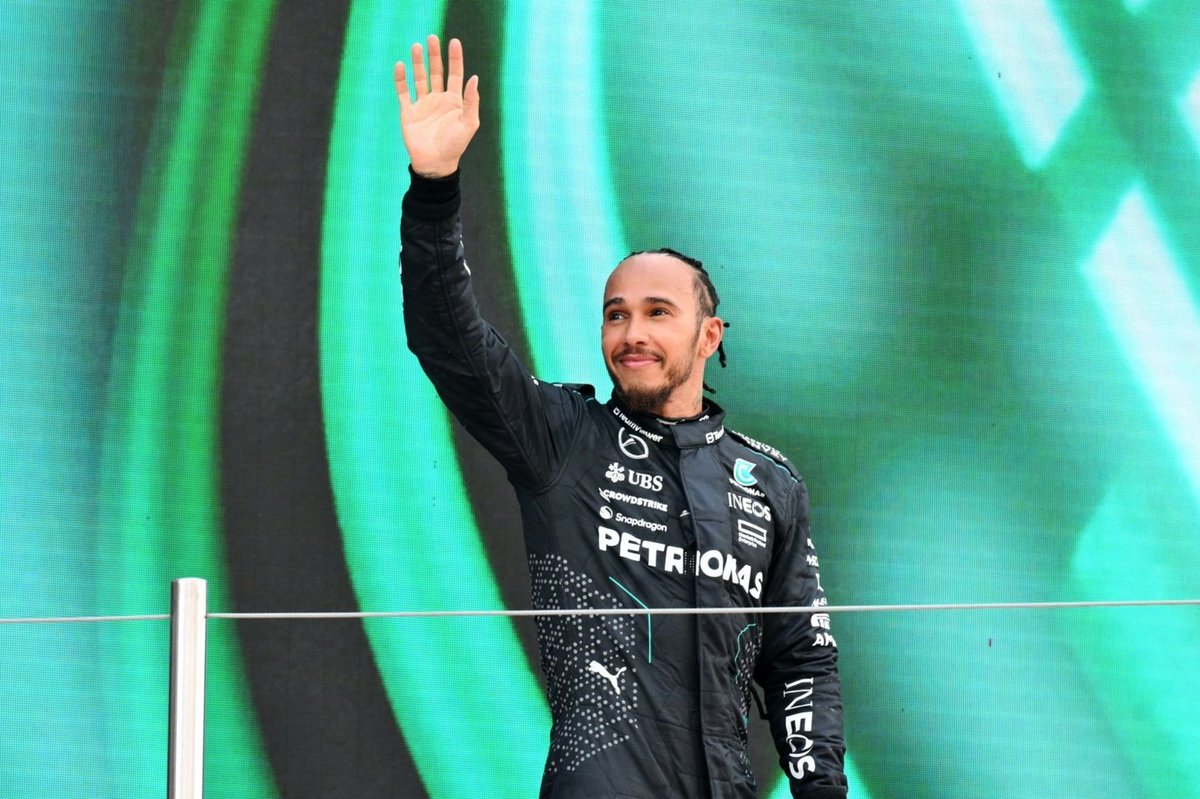 F1: Emocionado, Hamilton dedica vitória em Silverstone à Mercedes