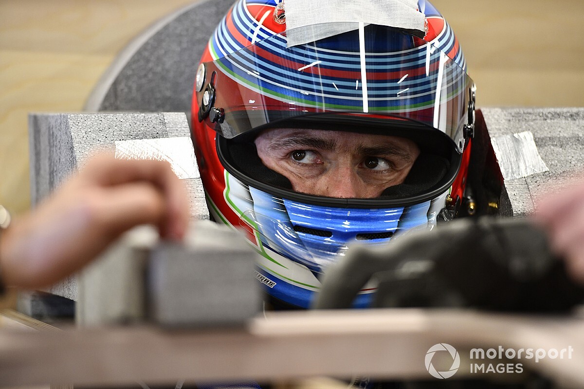 Di Resta on standby as McLaren F1 reserve