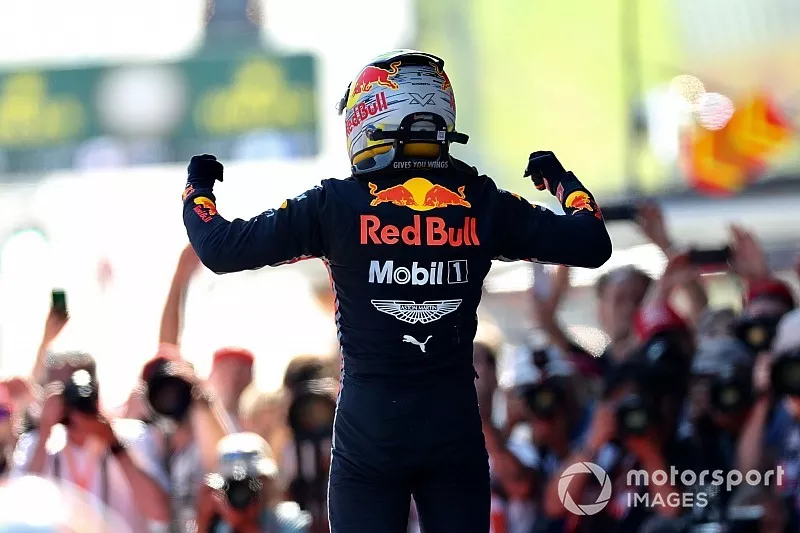Stewards hakken knoop door: Verstappen behoudt zege in Oostenrijk