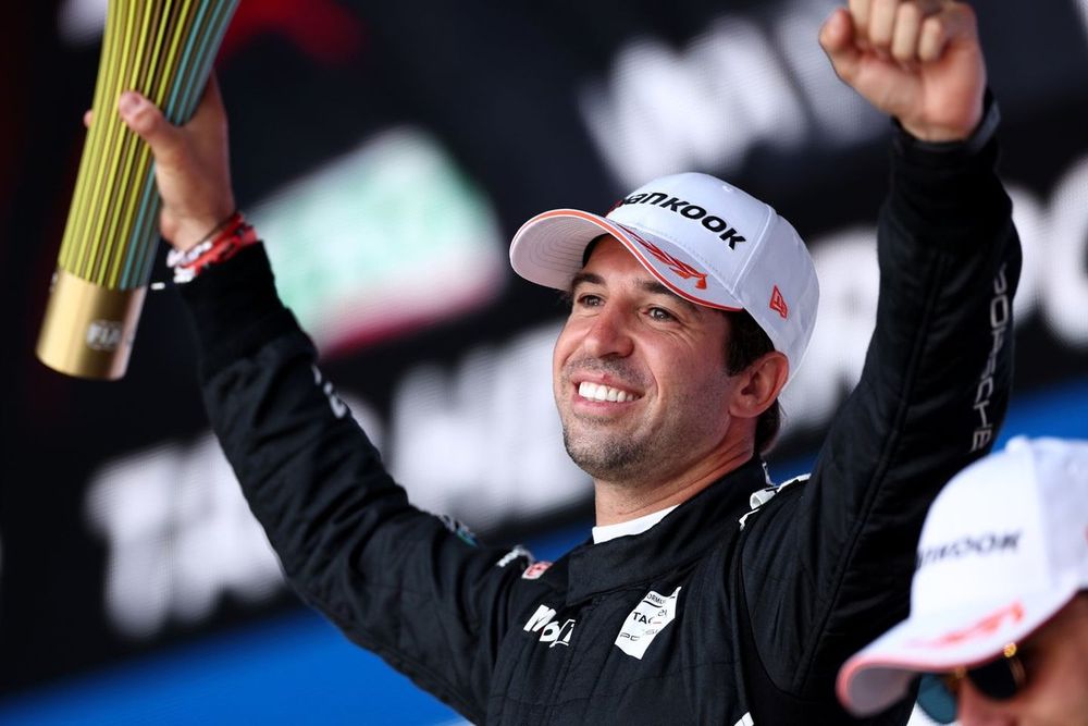 Portland E-Prix: Da Costa wins as Cassidy and Evans throw away victory