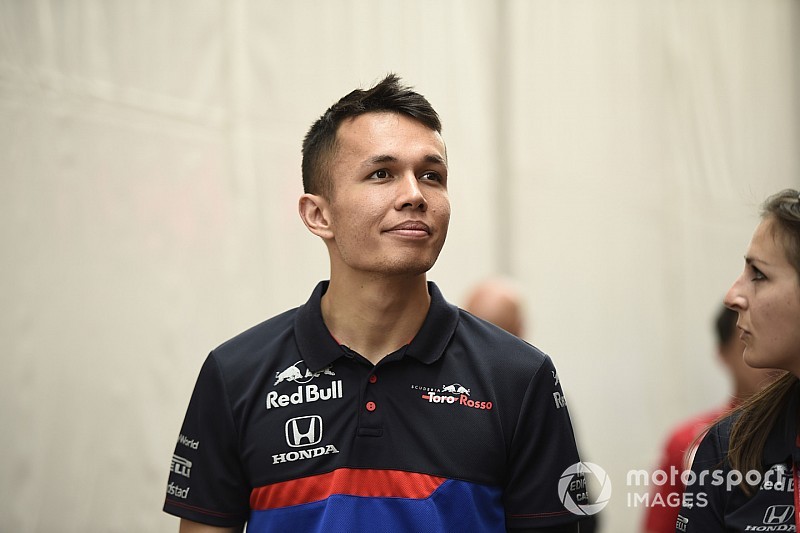 Alex Albon - az ember aki visszaküzdötte magát a legjobbak közé
