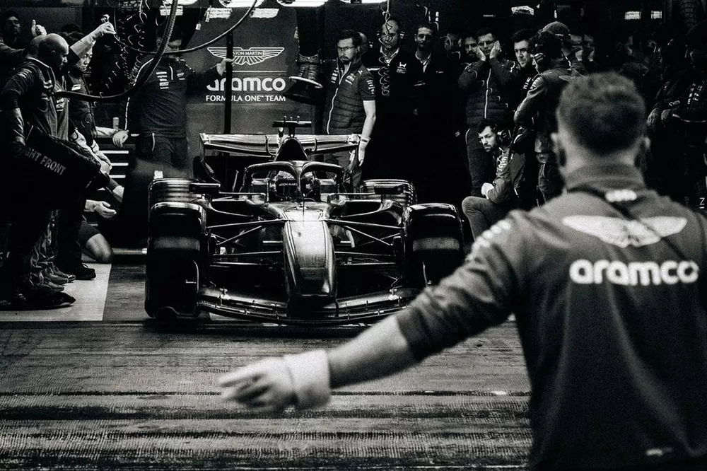 Adrian Newey’s extreme Aston, Red Bull, and Mercedes: Early tech trends ...