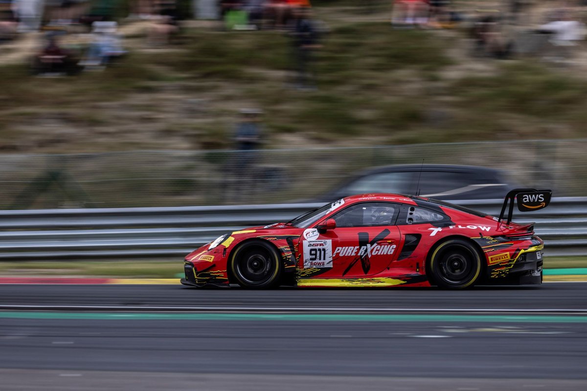 GTWC | Spa, 16a ora: Porsche in vetta tra mille cambiamenti