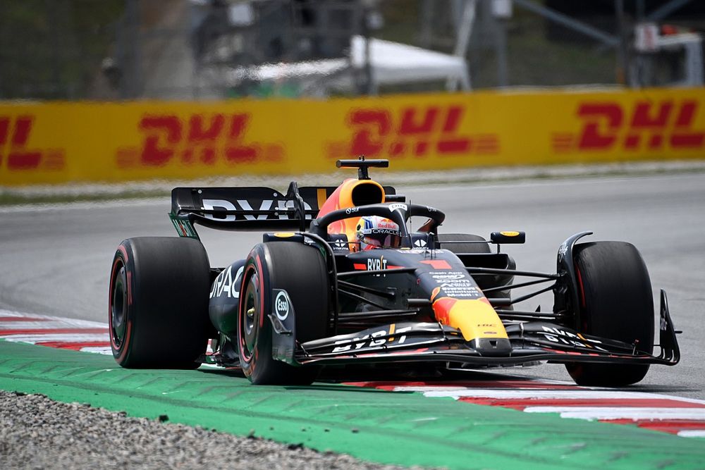 Verstappen houdt lokale held Alonso achter zich op eerste dag GP Spanje