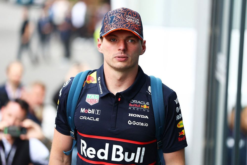 Max Verstappen reageert voor eerst op ontslag Christian Horner