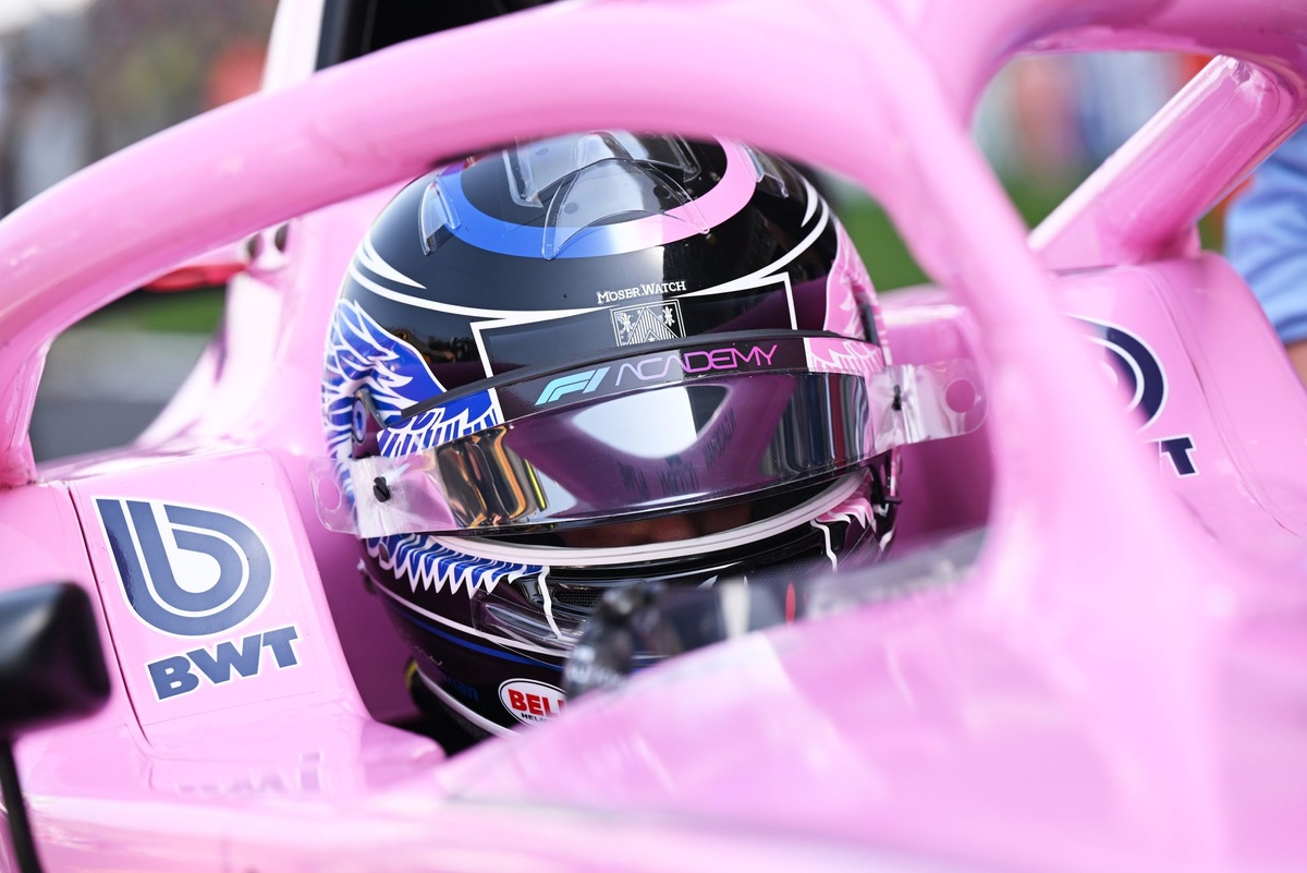 Nina Gademan sufre un fuerte accidente en los test de F1 Academy en Jeddah