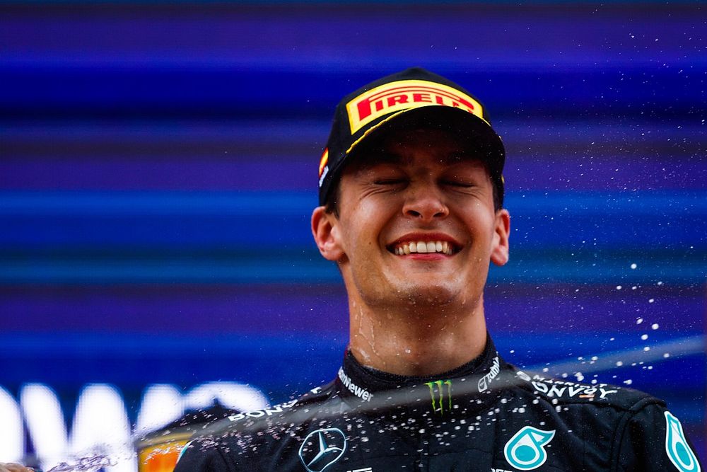 Russell: "Vizöre bulaşan ter damlalarını yağmur zannettim!"