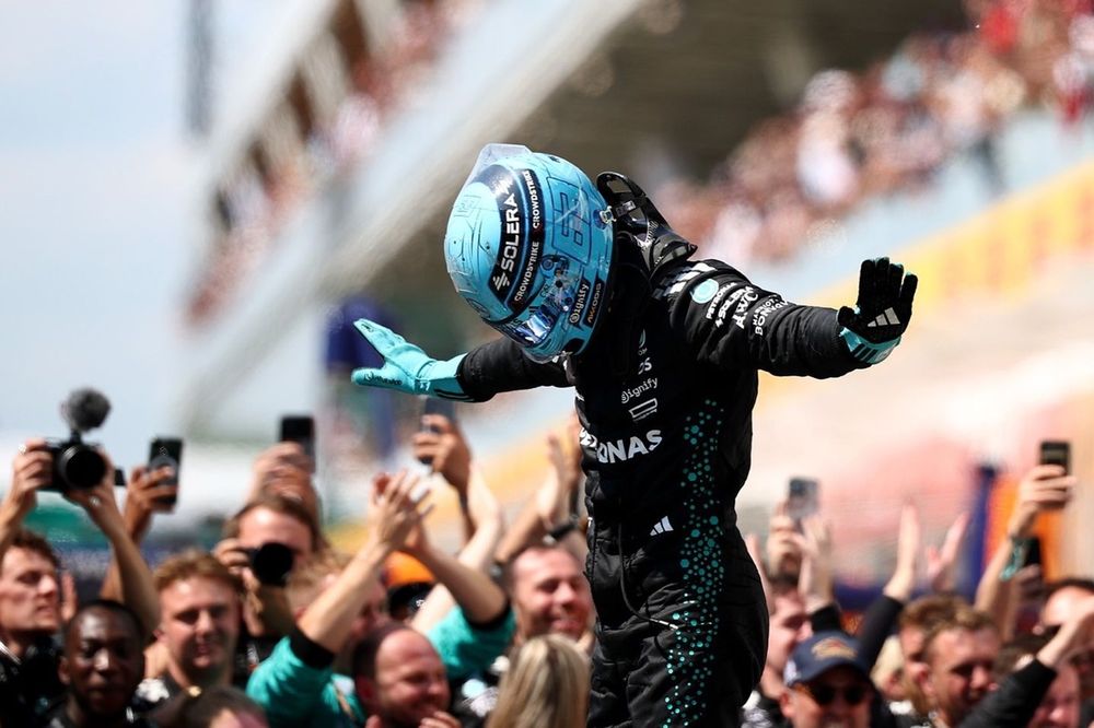 F1 Canadian GP: George Russell wins from pole as McLaren drivers collide