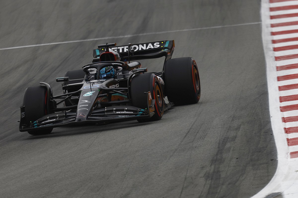Russell "lost and confused" as Mercedes hampered by bouncing