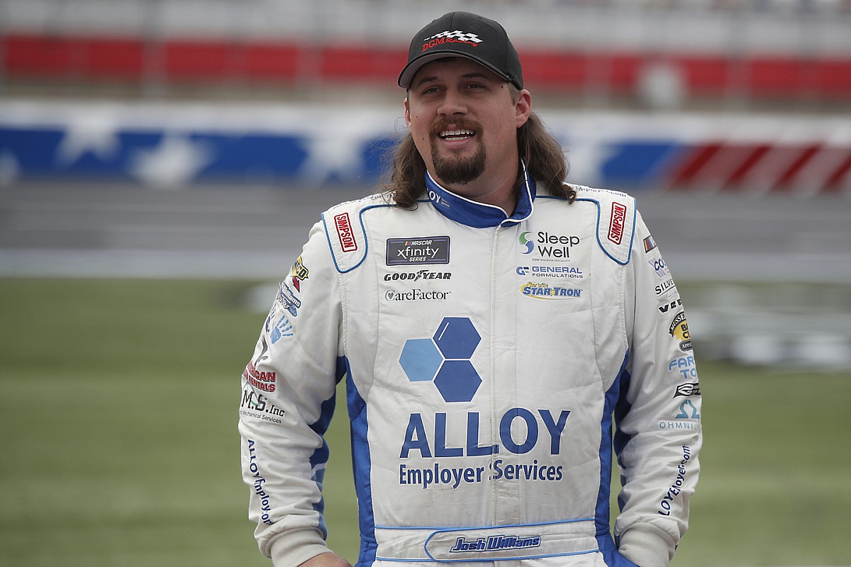 Williams to run select Cup races for Kaulig, including L.A. Clash