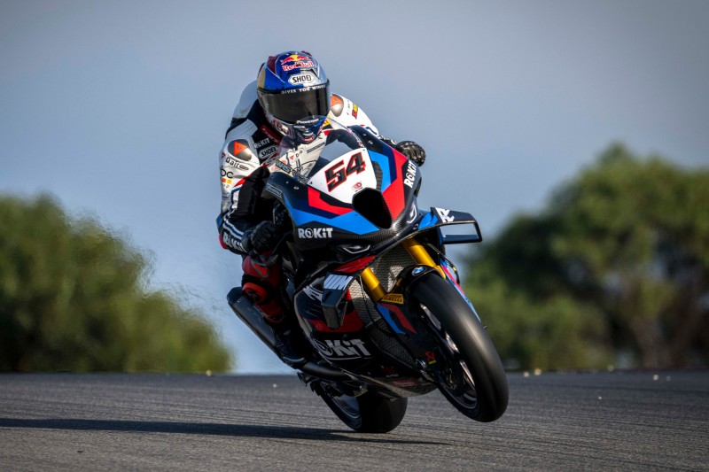 Ducati-Testpilot: BMWs WSBK-Entwicklung erinnert an das MotoGP-Projekt ...