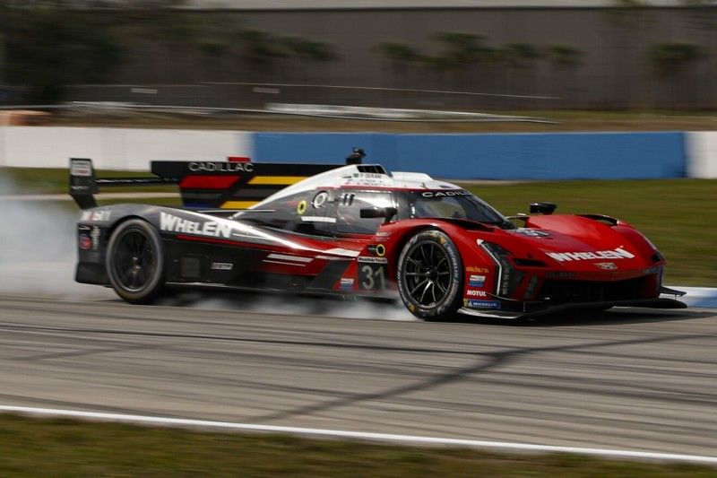IMSA 12h Sebring: Wilder Porsche-Abflug, Cadillac-Pole