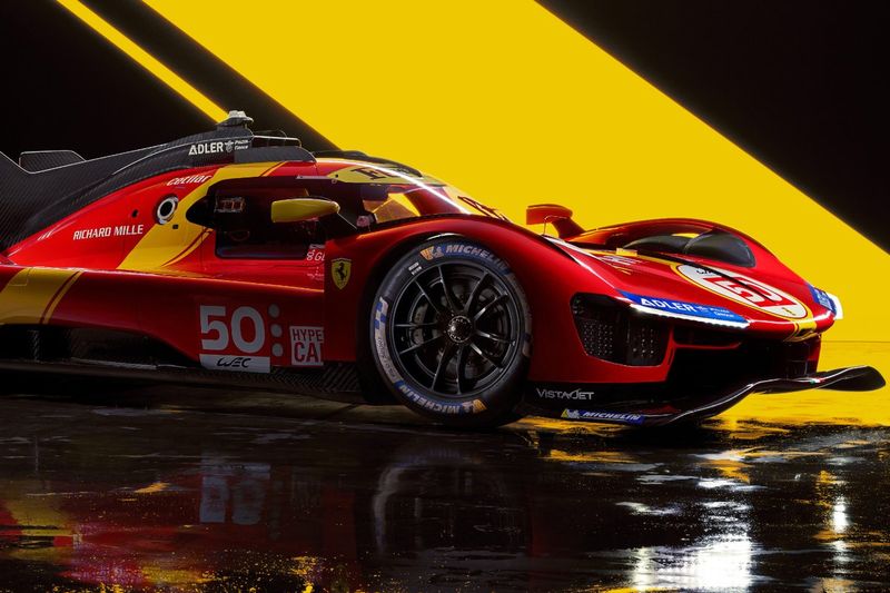 Fotogallery Ferrari | La splendida 499P in tutti i suoi dettagli