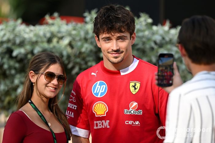 FIA gives verdict on Carlos Sainz swearing in Bahrain after hefty Japan fine