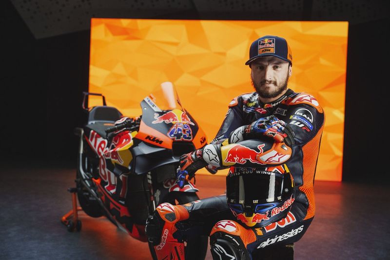 KTM, 2024 için RC16 MotoGP motosikletlerini tanıttı