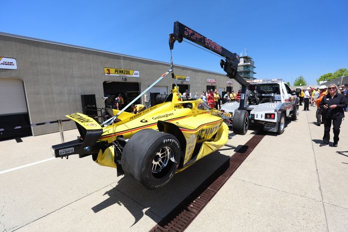 Scott McLaughlin damages track and wall in heavy airborne Indy crash