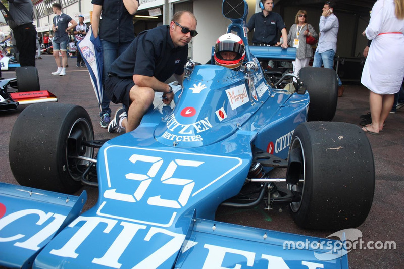 蘇った日本製F1マキF101がモナコを走った日