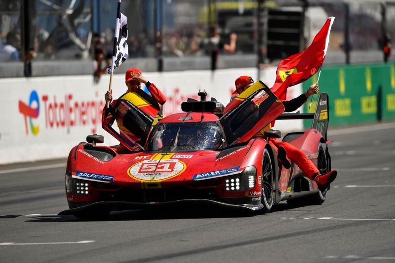Photos - La joie de Ferrari après une victoire de légende au Mans