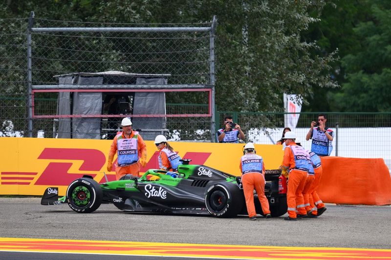 Hamilton a vécu une nouvelle mauvaise journée avec la Ferrari