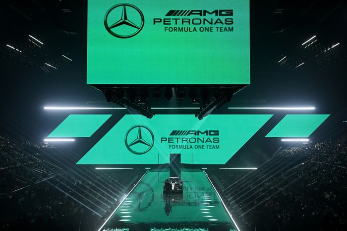 La F1 2025 si svela a Londra: ecco tutte le livree dei team