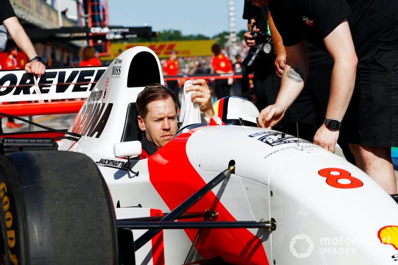 F1 | Video: l'omaggio di Vettel a Senna con la sua McLaren ad Imola