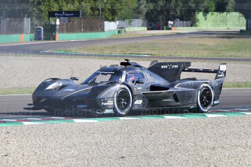 La Lamborghini SC63 prend la piste à Imola