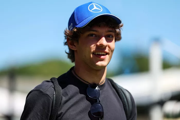 F1 fans convinced masked 'Spider-Man' figure in…