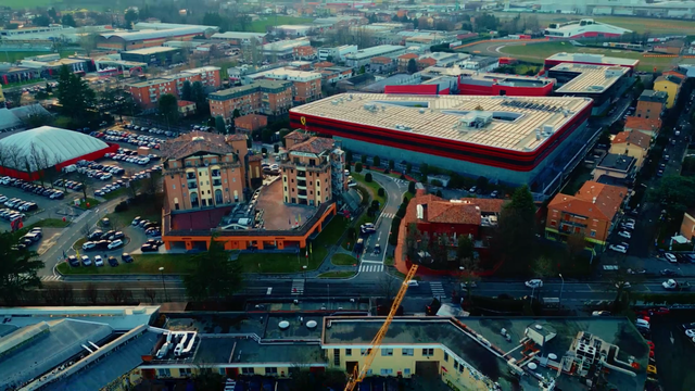 Ferrari fires up the SF-24 for the first time - Formula 1 Videos