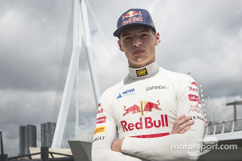 Max Verstappen finally gets his Toro Rosso F1 test