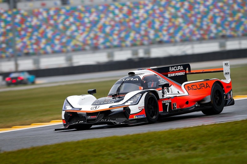 Penske Acura squad leads Daytona 24 Hours practice